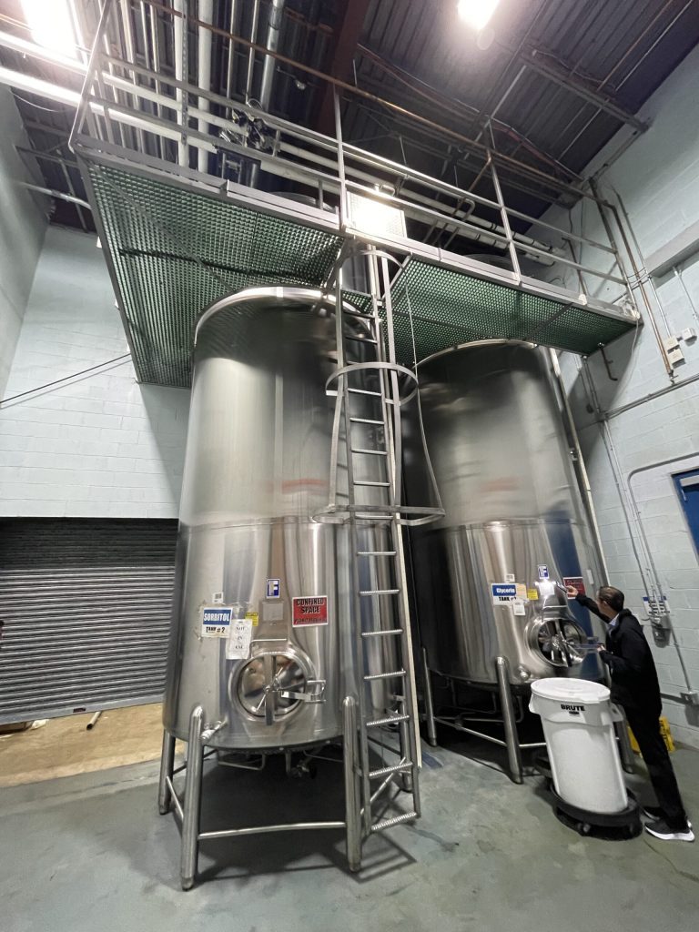 Lab, Packaging and Pharmaceutical Equipment from Akorn Pharmaceuticals ...